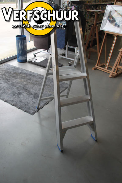 Solide online te koop. Professionele trapladder PT 3 treden in de ...